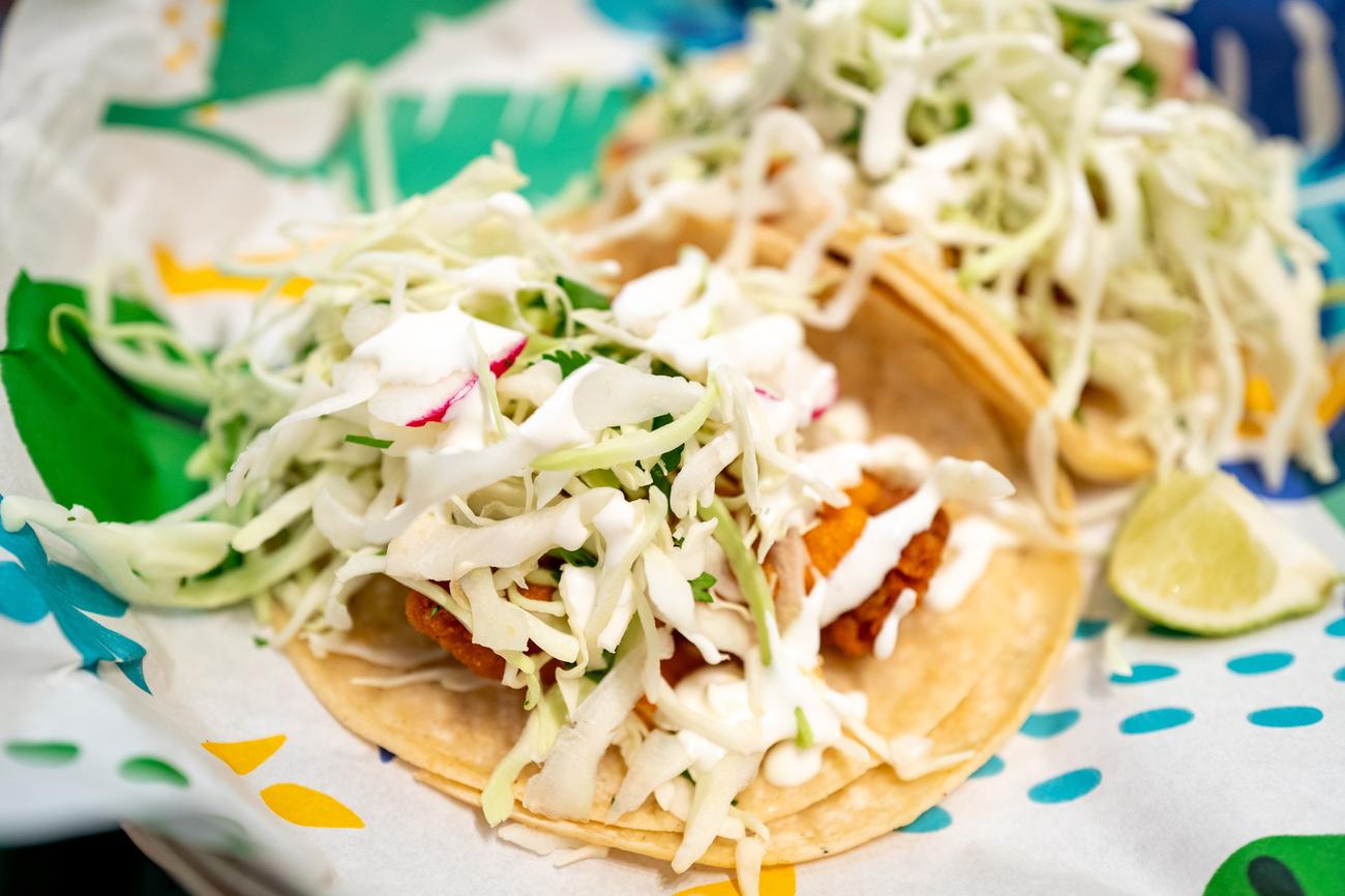 Cholita Linda Walnut Creek Review: Fancy Tacos, Food Truck Prices – Bay ...