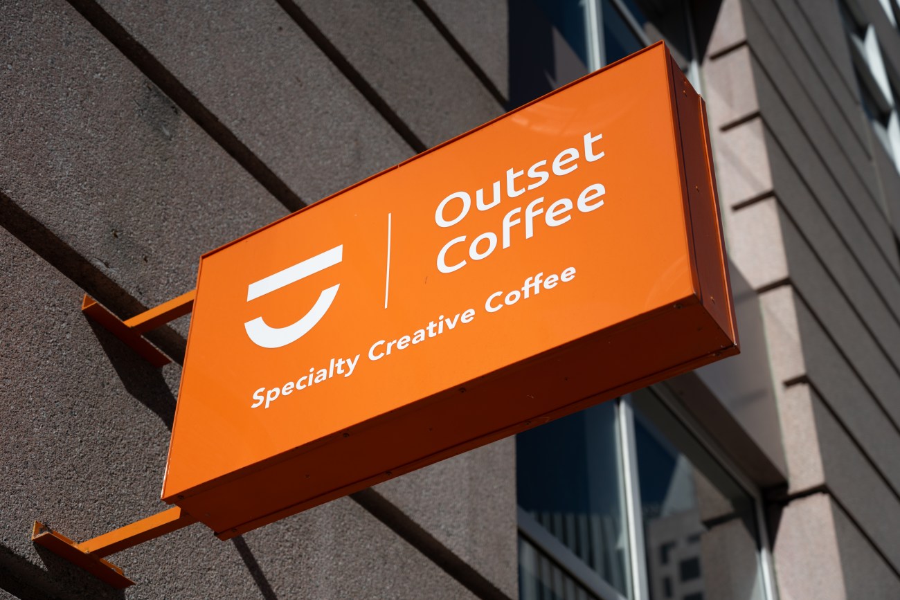Review: Outset Coffee and Its 'Dirty' Mango Lattes – Bay Area Telegraph
