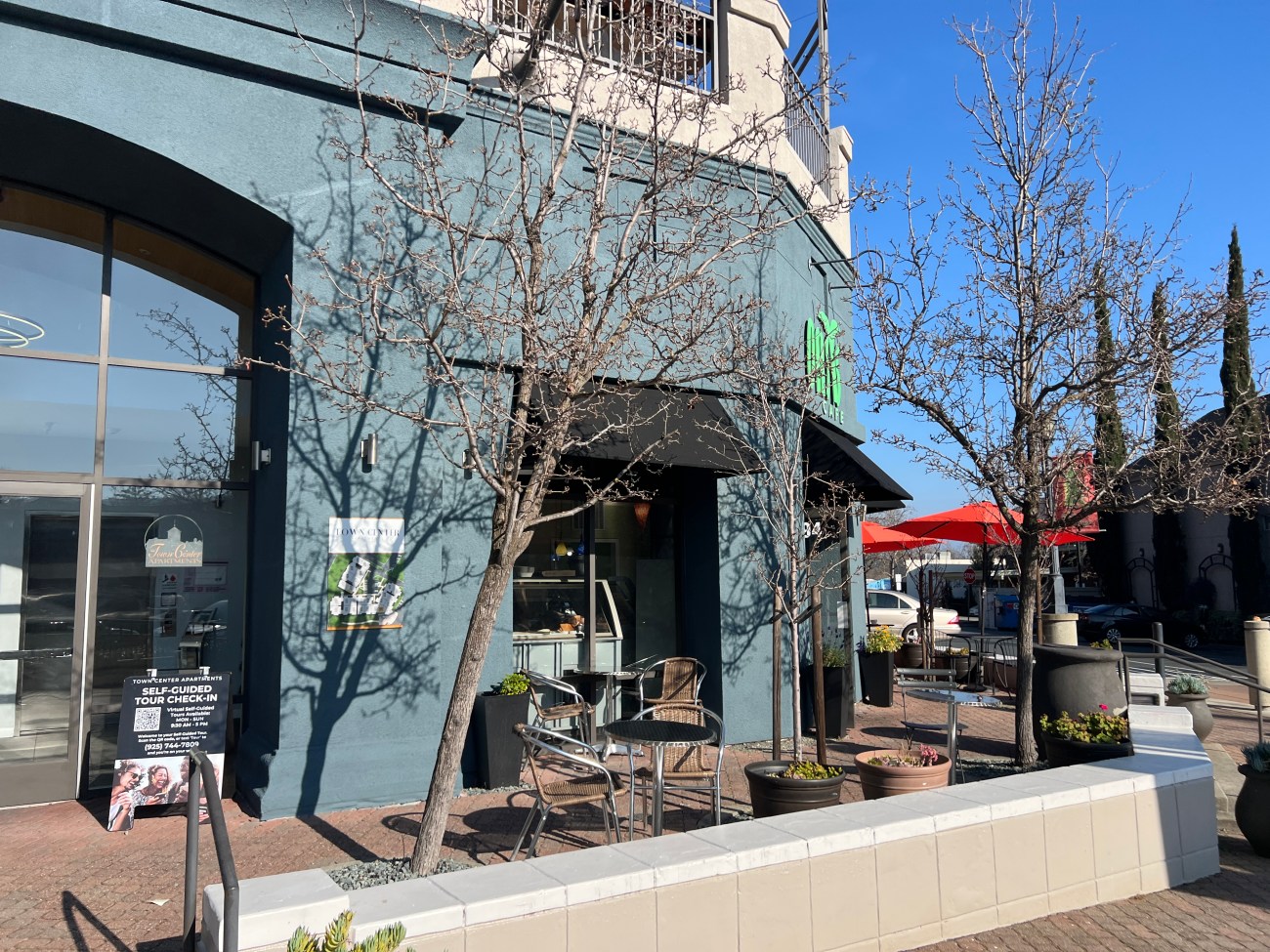 There's a Little-Known, Casual Cafe Hiding Behind Downtown Lafayette ...